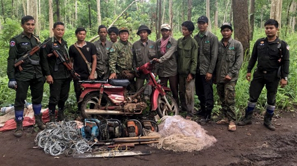 Community Members Confiscate over 500 Snares and 80 Chainsaws in Keo ...