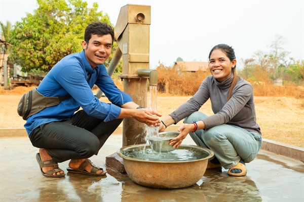 BBC Panorama Documentary > WCS Cambodia